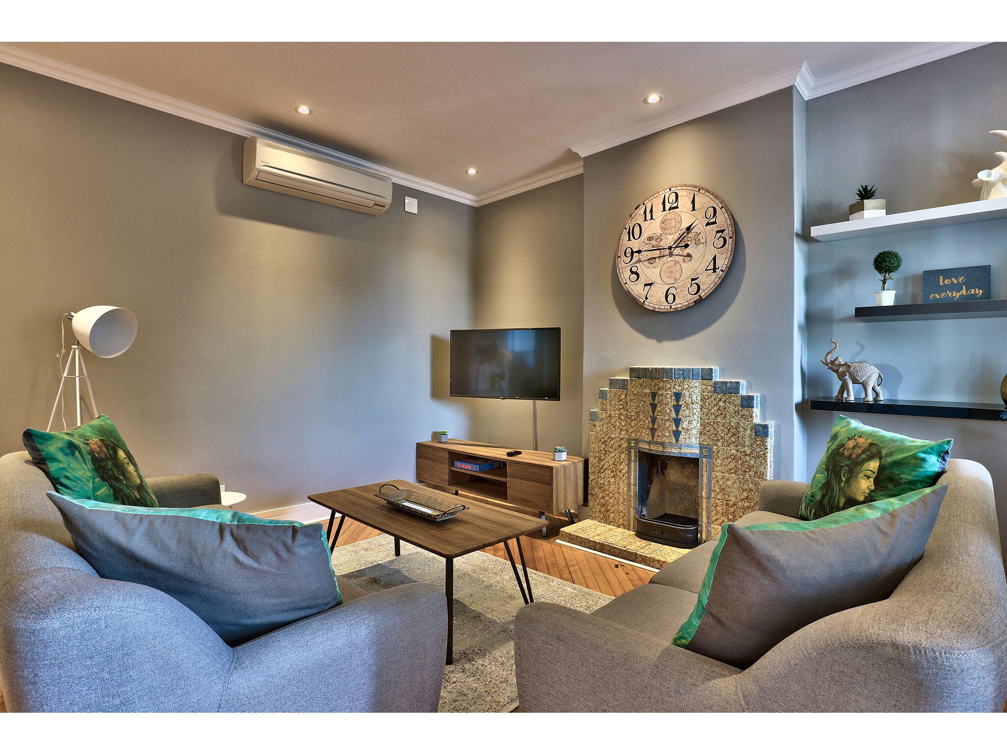 Vacation Accommodation Rental Apartments Green Point Cape Town